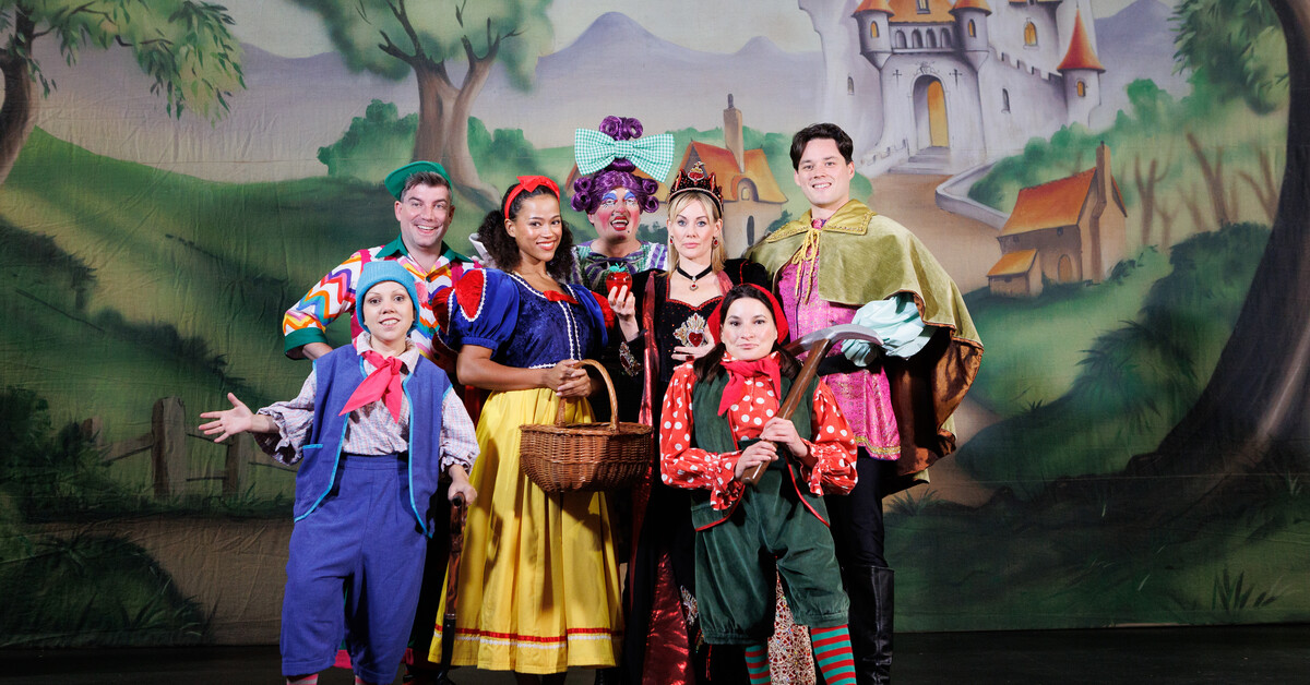 10 Things You Didn't Know About Pantomime | Fairfield Halls | Croydon