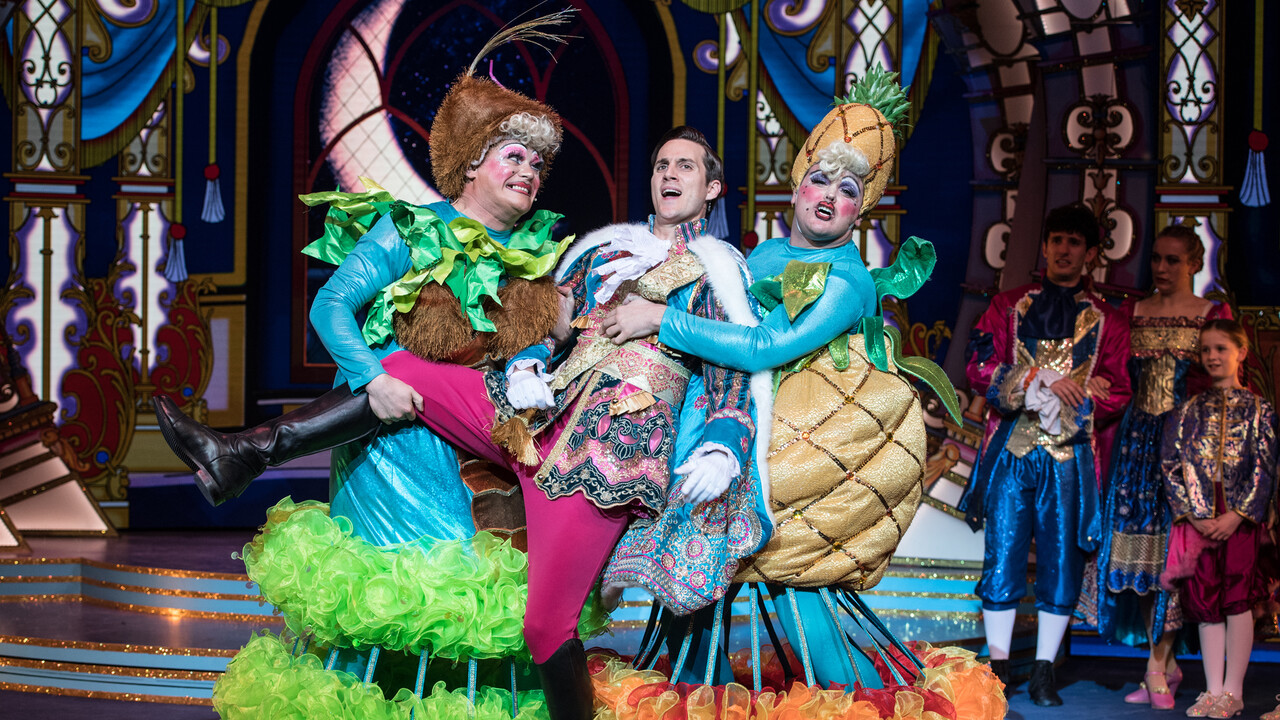 Role Reversal: Principal Boys and Dames in Pantomime | Fairfield Halls ...